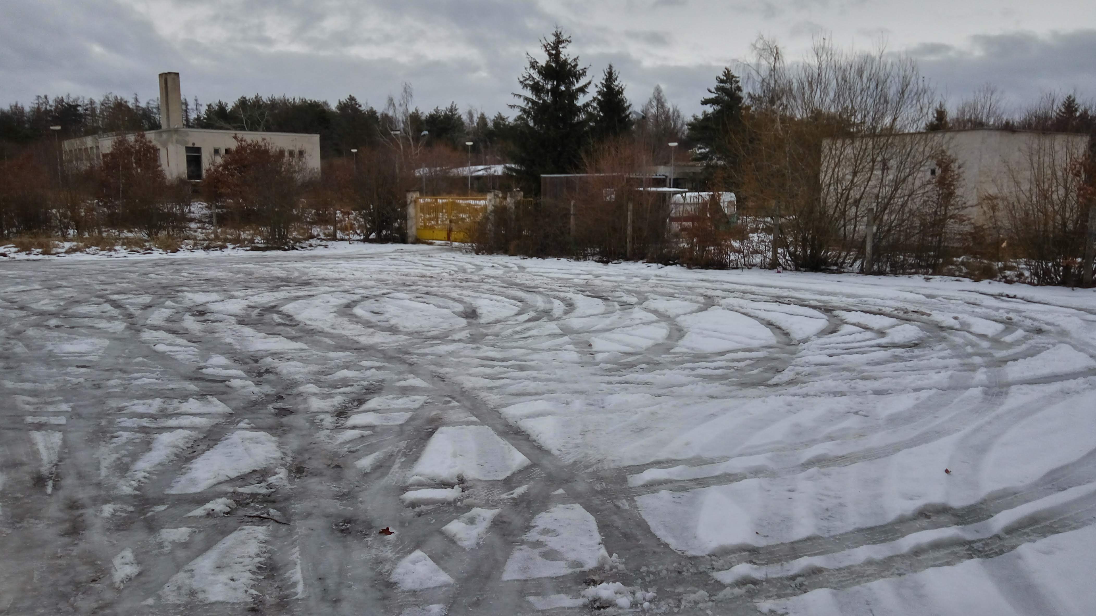 Omice, Hvízdalka – bývalá raketová základna - Kuželovi.cz
